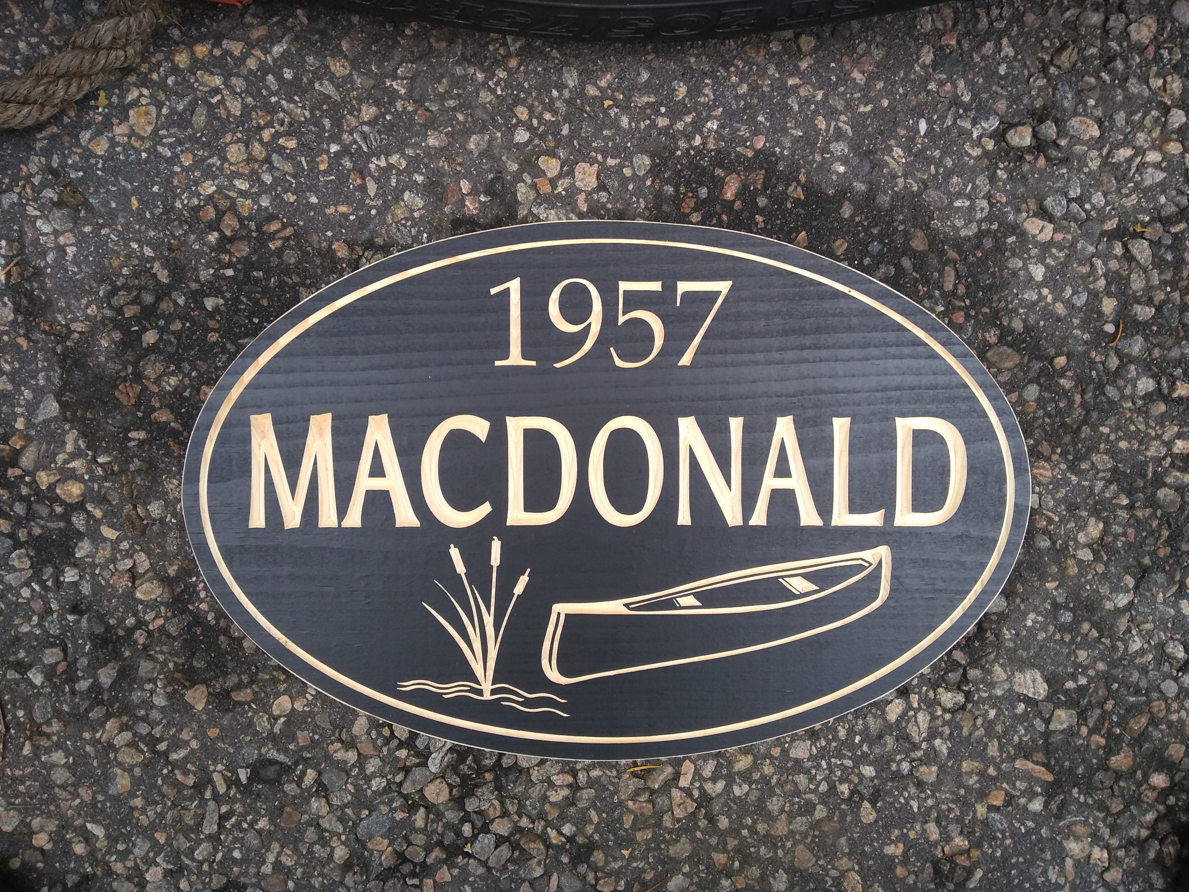 Oval Sign – Maison Muskoka